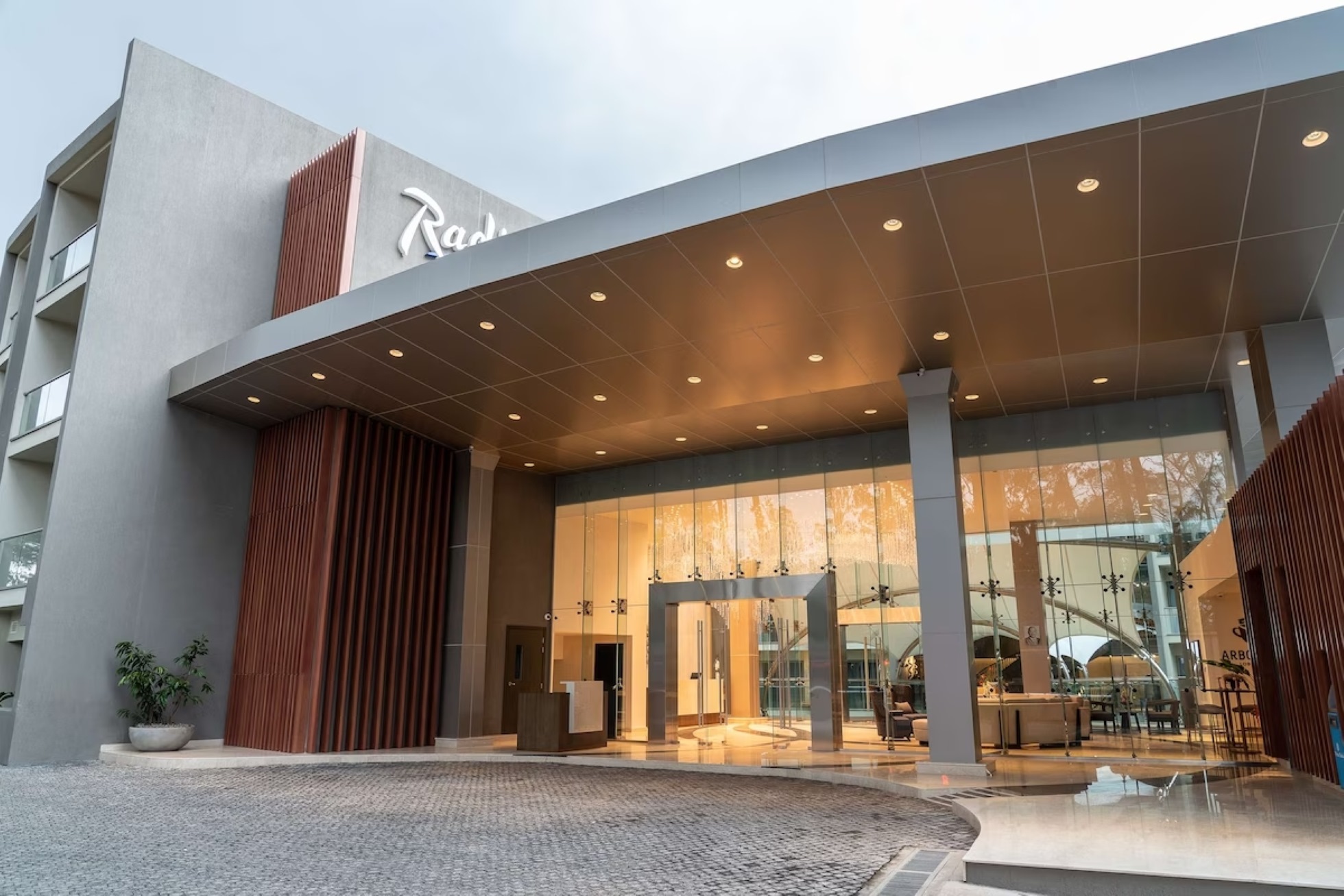 Radisson Blu Hotel and Residence - Africa Safari Trips